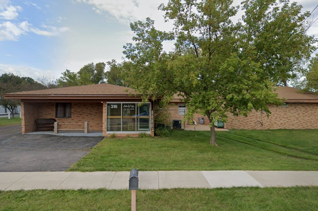 Langlade County Humane Society in Antigo, WI - Find Paw Pal